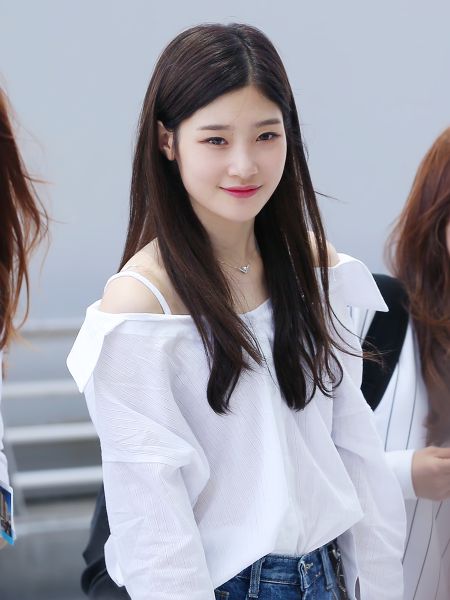 15 Fakta Menarik Tentang Chaeyeon DIA – MBK Entertainment – Sosmedmu