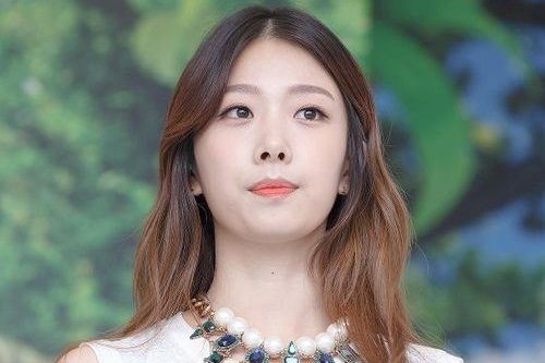 15 Fakta Menarik Tentang Eunice DIA – MBK Entertainment – Sosmedmu